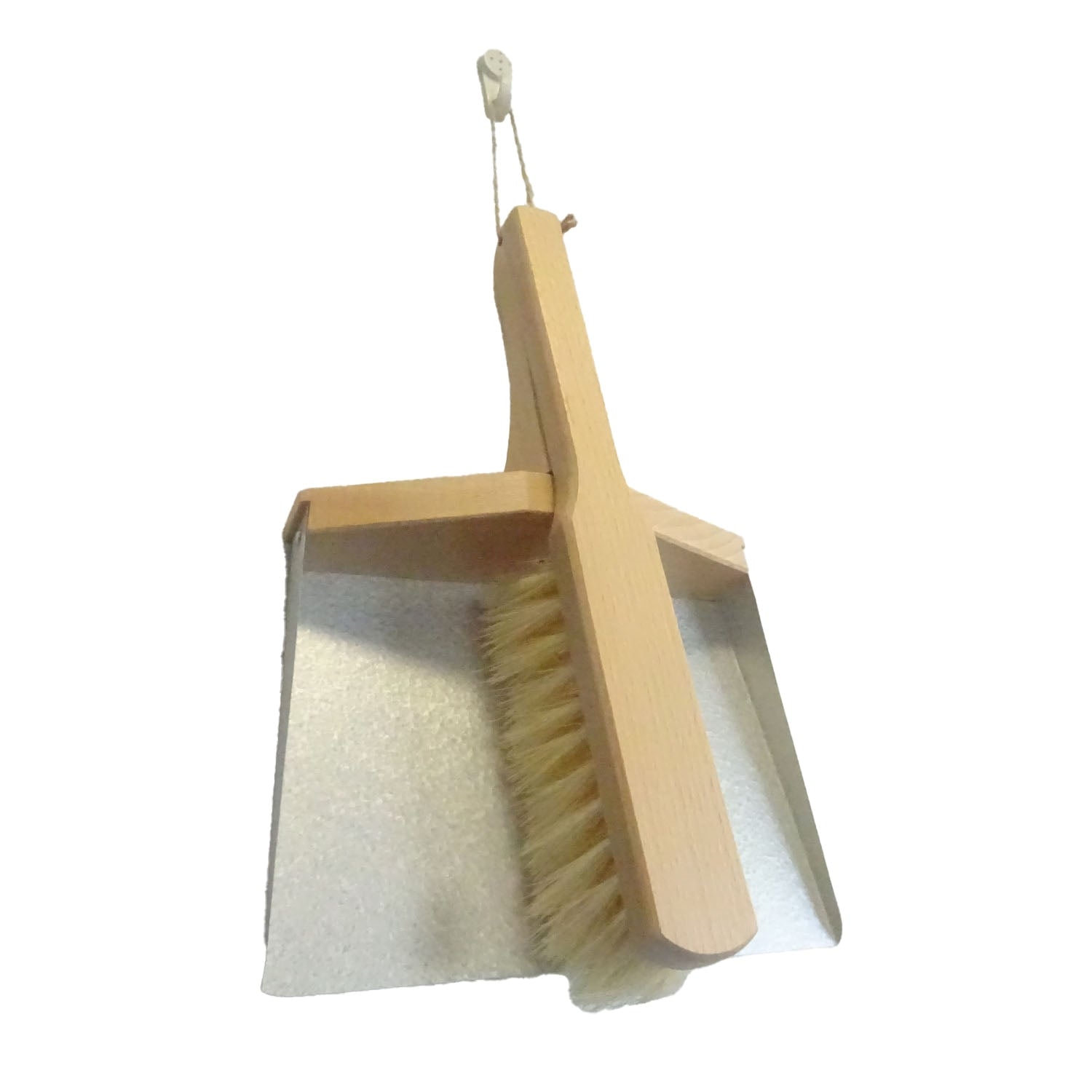 Dustpan & Brush Set | Eco-Essentials | Voyage Fair Trade